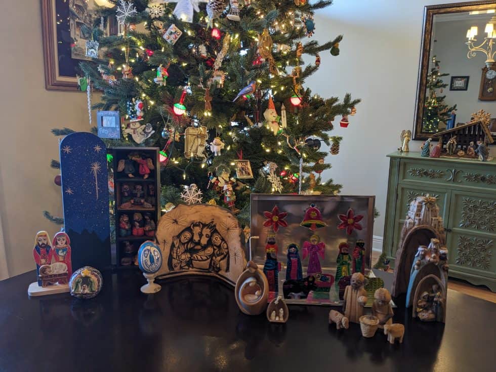 The Best of International Christmas: Exploring Holiday Traditions ...